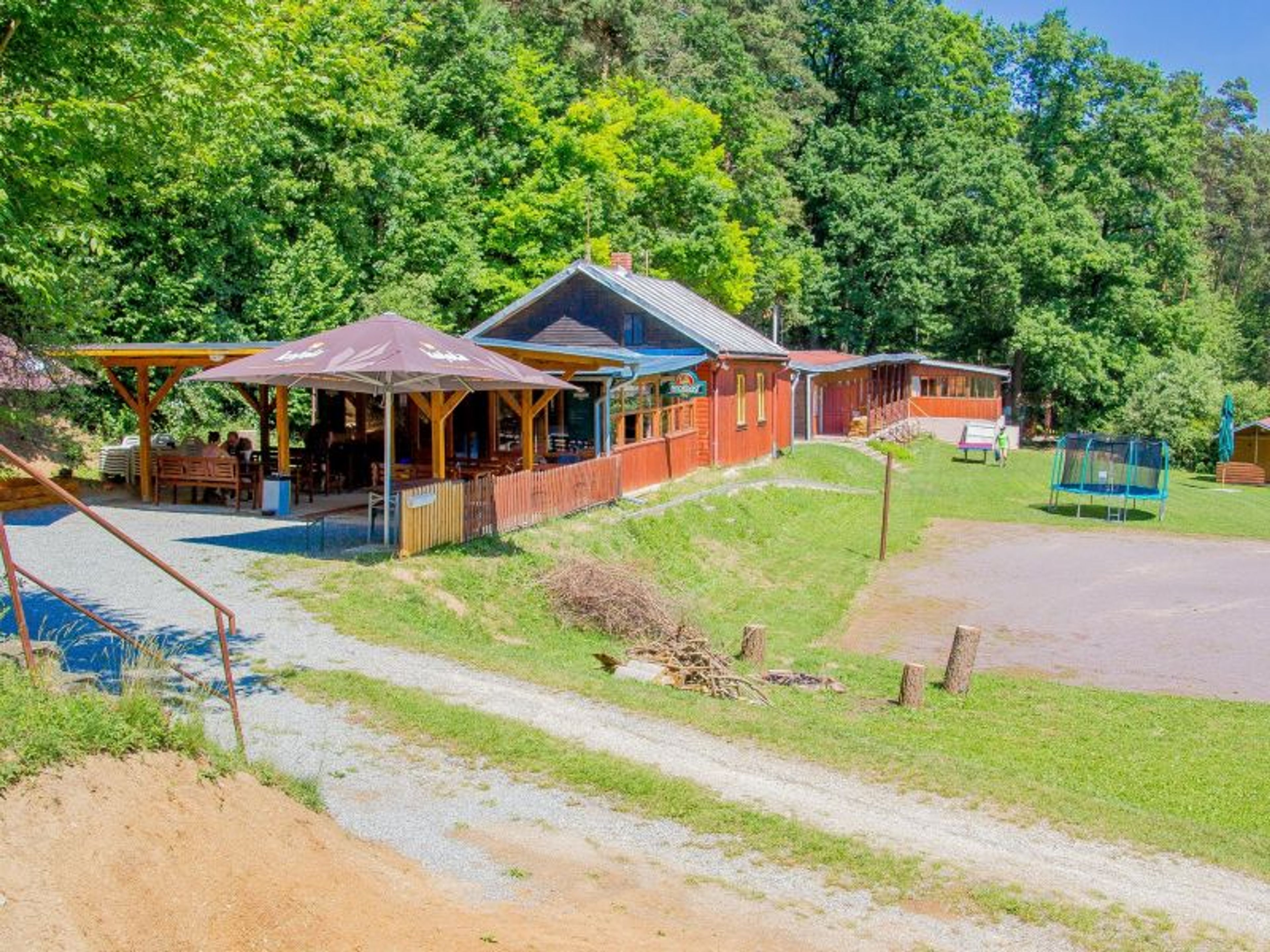 ASTRA LANČOV u Vranovské přehrady - Dokempu.cz